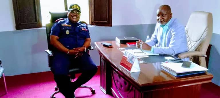 Kasaï : Sylvano Kasongo chez le nouveau président de l'assemblée ...